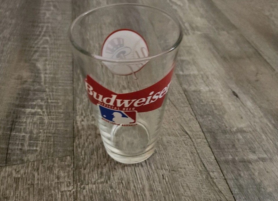 Budweiser Bud New York Yankees Logo Beer Pint Glass MLB Major League ...