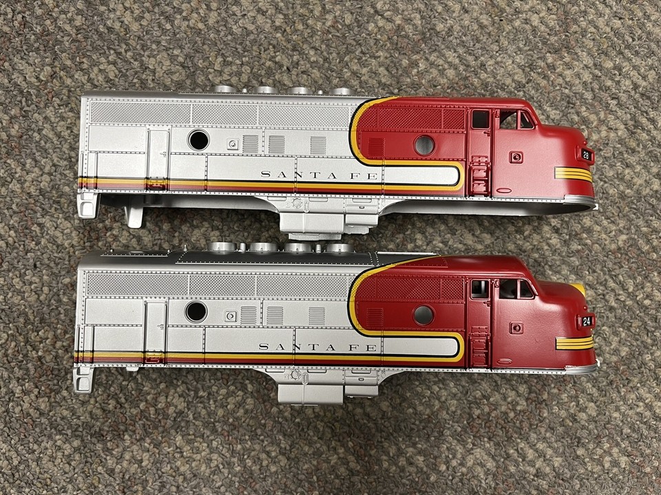 + MTH O Gauge RailKing Lot of 2 F-3 A Unit Diesel Engine Shells For ...