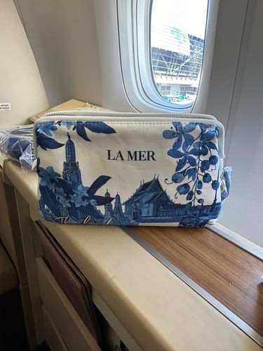 Thai Airways Royal First Class Blue La Mer Amenity Kit + First class ...