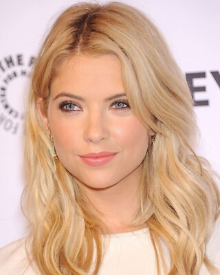 SEXY ASHLEY BENSON 8x10 PHOTO * | eBay