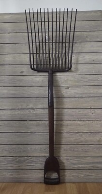 Primitives - Hay Rake