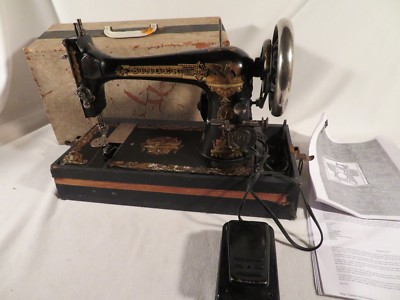 Antique 1894 Singer Sewing Machine #11927344 ~ Carrying Case & Motor ...