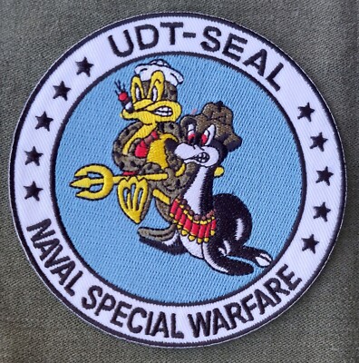 Ecusson Marine . USN UDT seal . Underwater demolition . Special warfare ...
