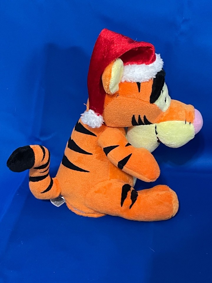 ANIMATED Dan Dee Tigger Christmas Plush Sings Jingle Bells 10” Disney ...