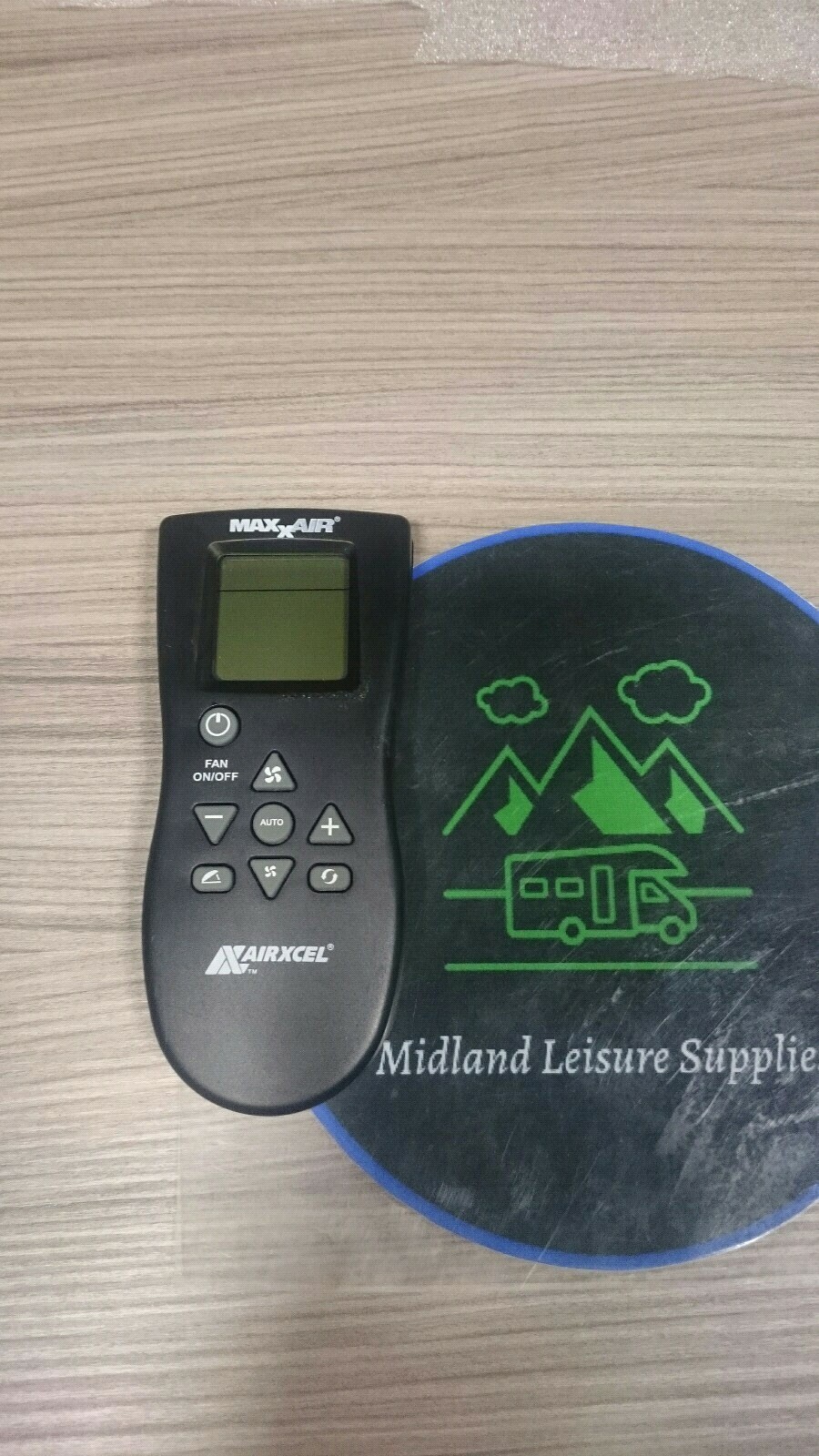 MAXXFAN Clear tint TOP DELUXE ROOF VENT Fan Vw crafter mercedes ...