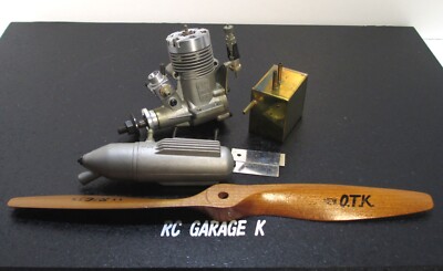 O.S. MAX-25FP vintage 2 stroke glow engine with fuel tank and propeller ...