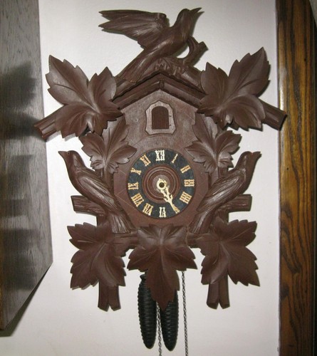 Vintage Hubert Herr Black Forest One Day Cuckoo Clock Works Needs ...