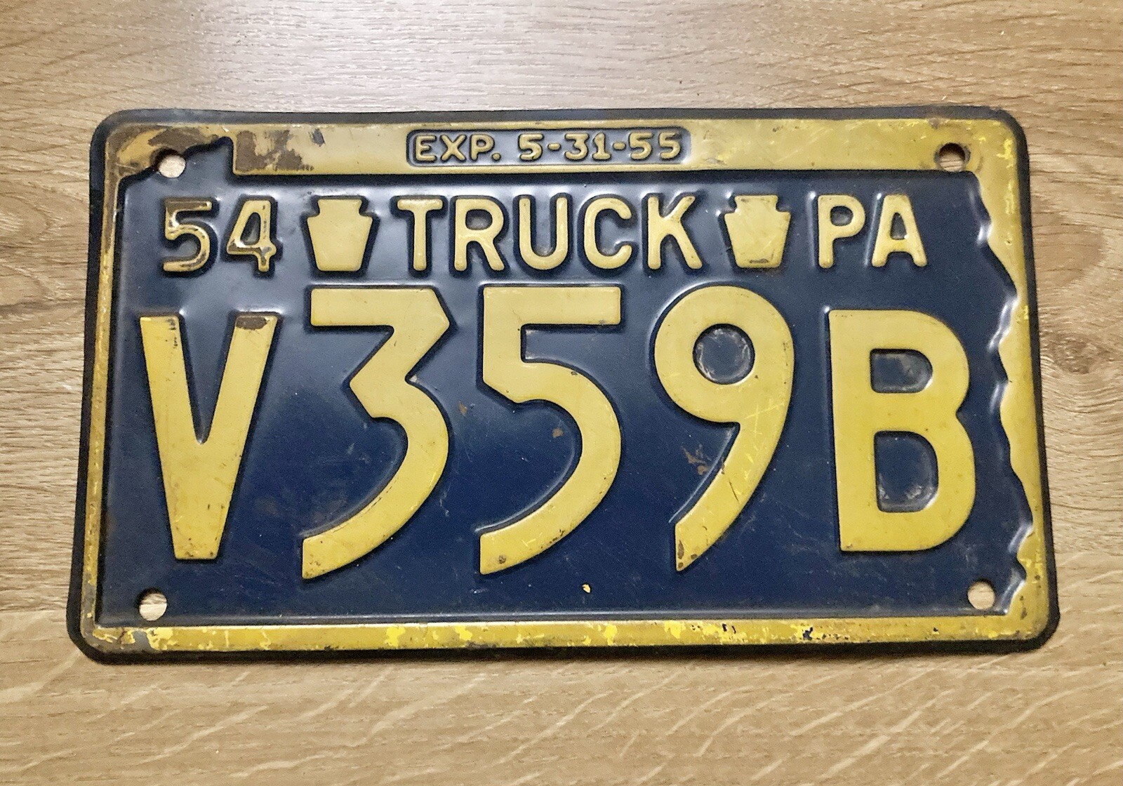 1954 Pennsylvania Truck License Plate Penna PA Ford Chevrolet Chevy V ...
