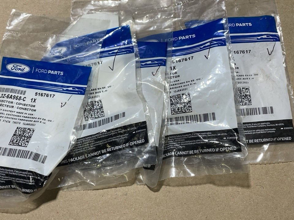 New Ford Oil Tube Connector BL3Z-6A968-C | eBay
