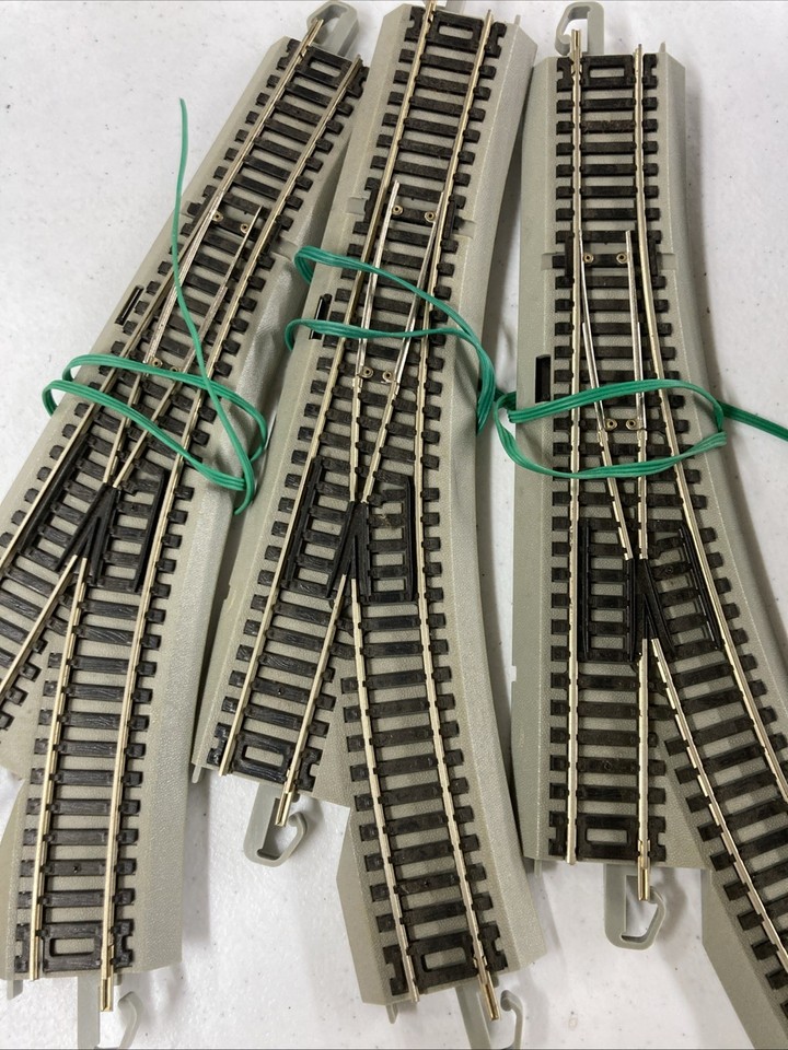 Bachmann E-Z Track HO Lot / 3 Left + 3 Right Turnouts + 2 Crossovers ...