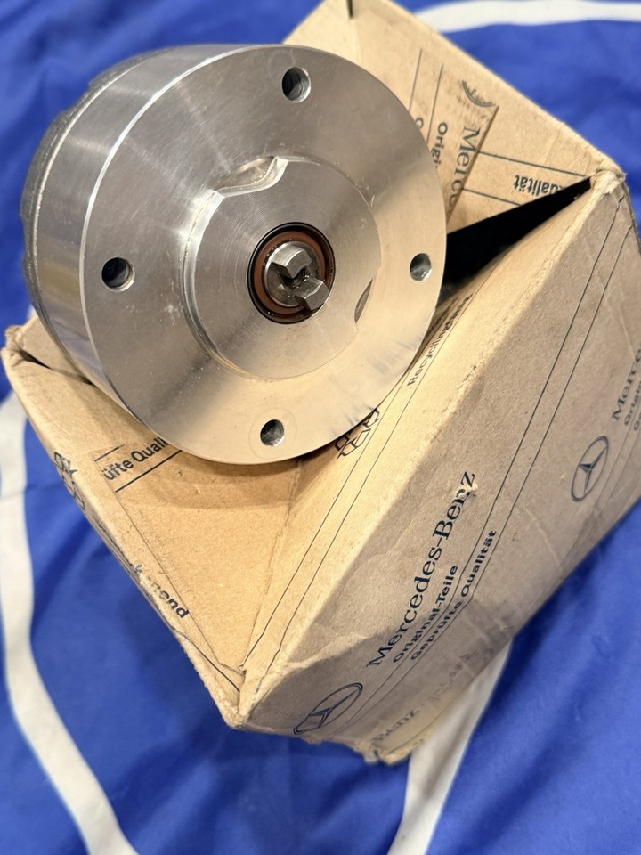 W126 560SEL 560SEC 300TD Hydraulic SLS Suspension Pump 1172300064 | eBay