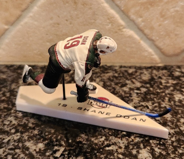 Phoenix Arizona Coyotes NHL Shane Doan McFarlane Toys Mini Figurine | eBay