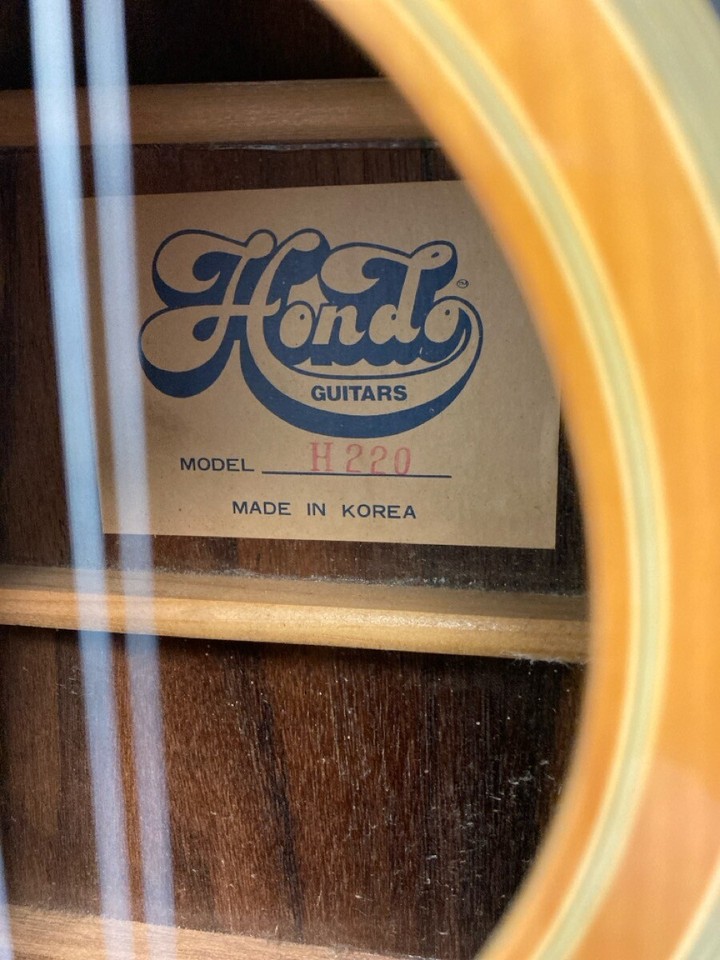 Hondo Acoustic Dreadnought Guitar H220 12 String RH Vintage 70's w ...