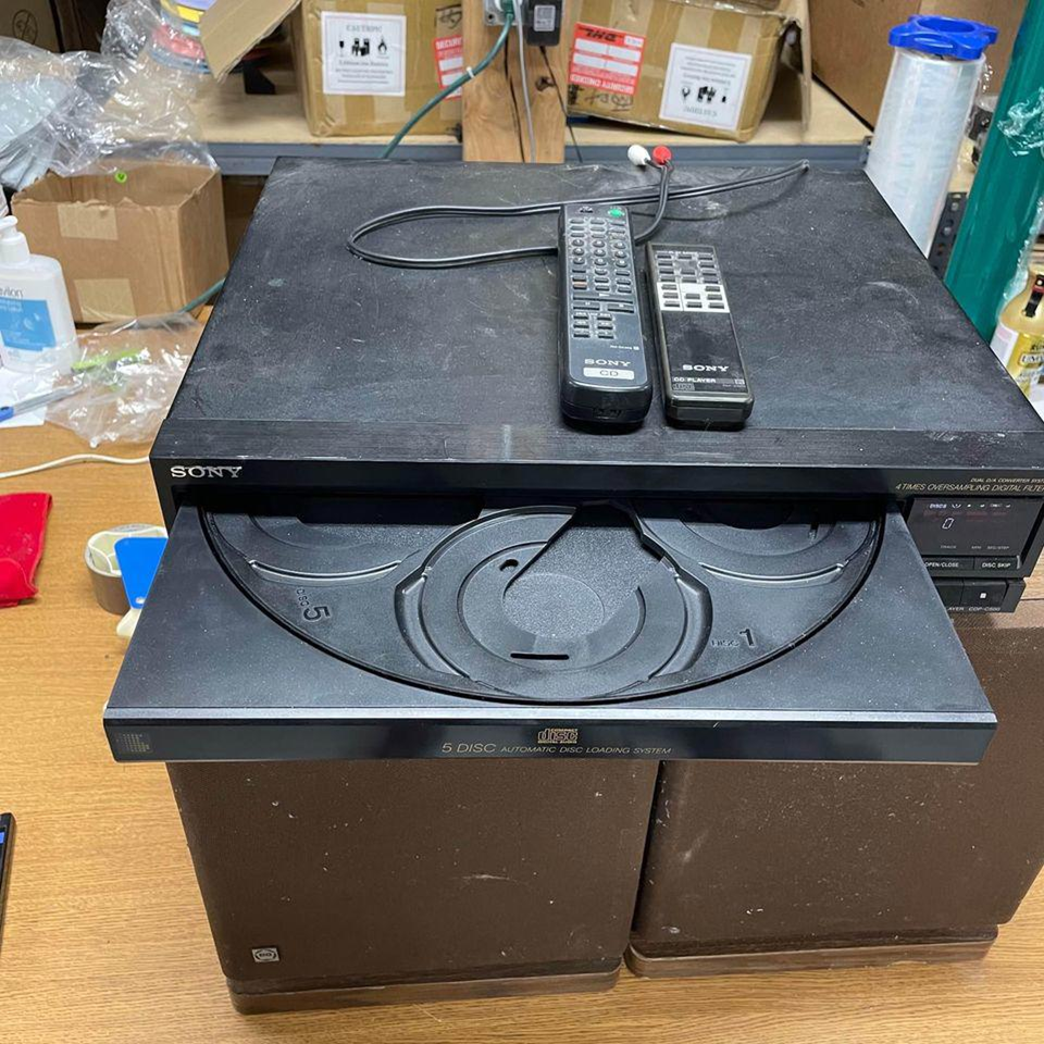 VINTAGE Sony Model CDP C500 5 Disc CD Changer & Remote - HN | eBay