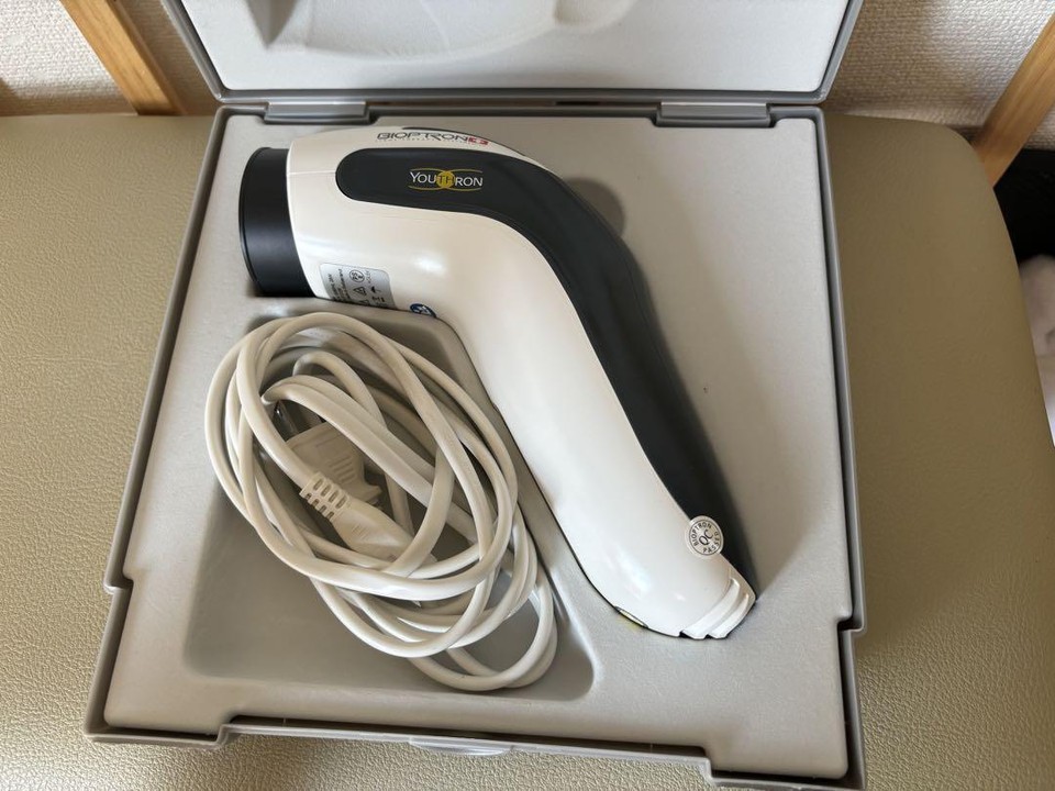 Bioptron YouTHron Light Therapy Treatment System AC100-240V Facial Care ...