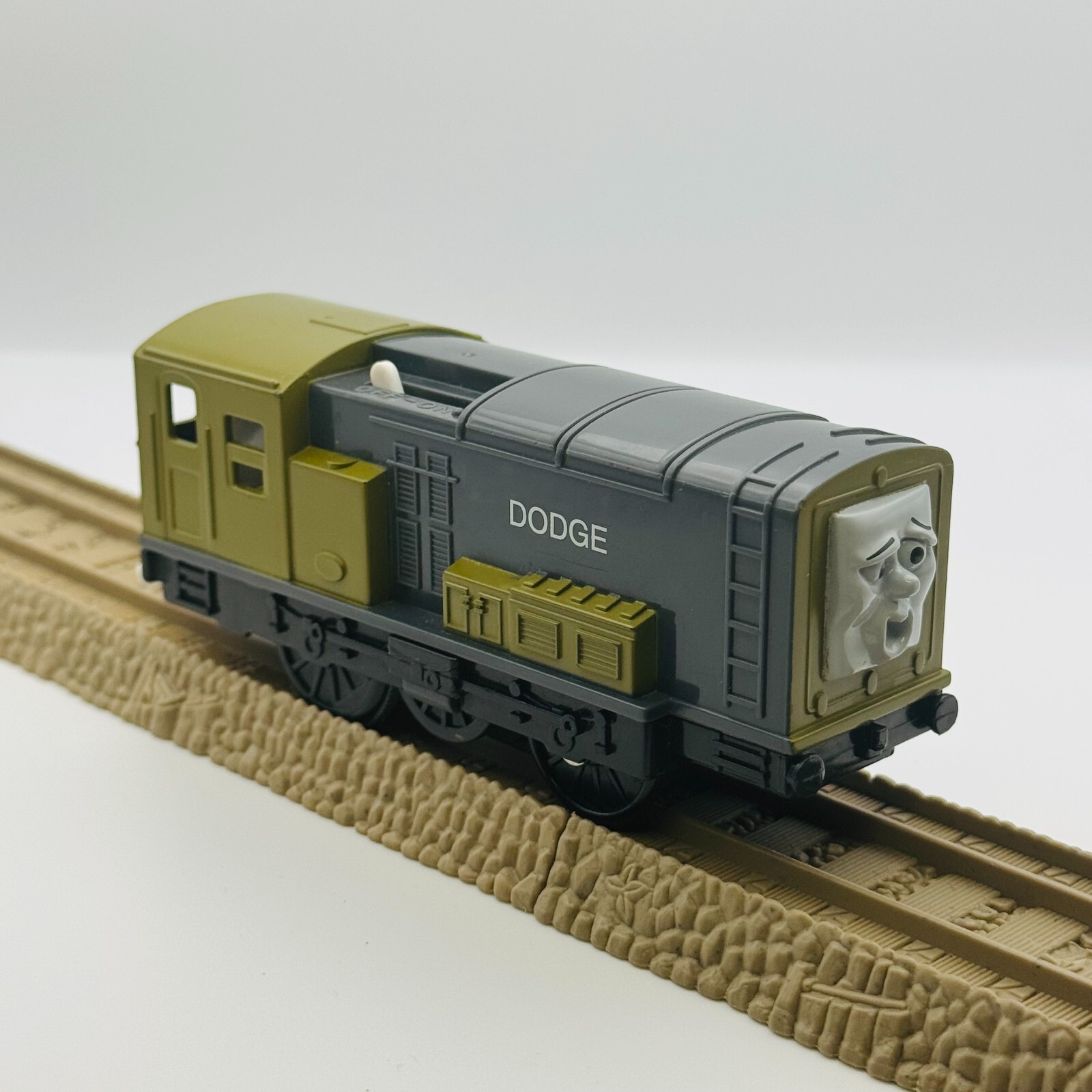 Thomas & Friends - TOMY/ TRACKMASTER - DODGE MAGIC RAILROAD - 2006 ...
