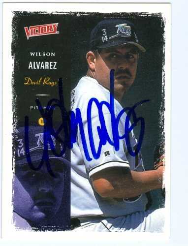 Wilson Alvarez autographed Baseball Card (Rays) 2000 Upper Deck Victory ...