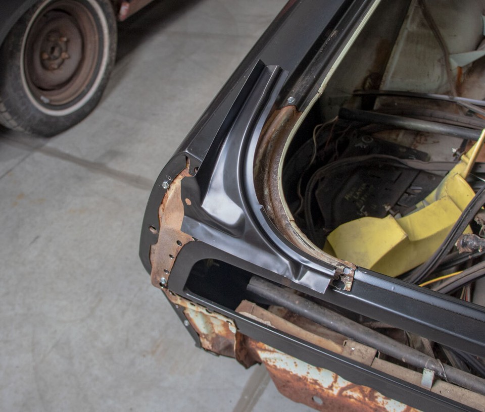 Lower Corner Trunk Gutter LH 70-71 Torino Montego Cyclone (except Wagon ...