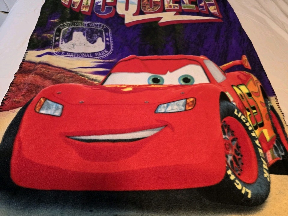 DISNEY PIXAR CARS Lightning McQueen Fleece Blanket Throw Northwest Cars ...