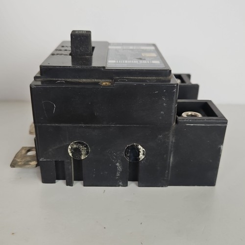 CUTLER HAMMER Untested BW2200 10k 200-AMP 2-POLE BW Main Circuit ...