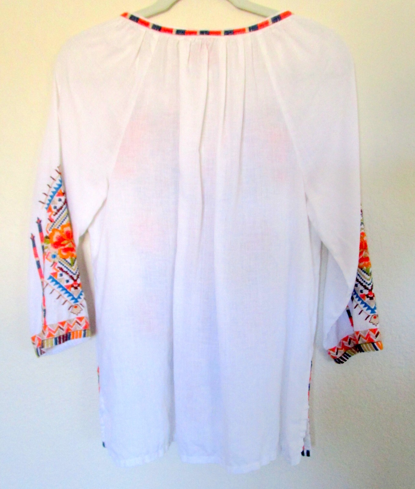 Johnny Was Linen Blouse White Heavily Embroidered Flo… - Gem
