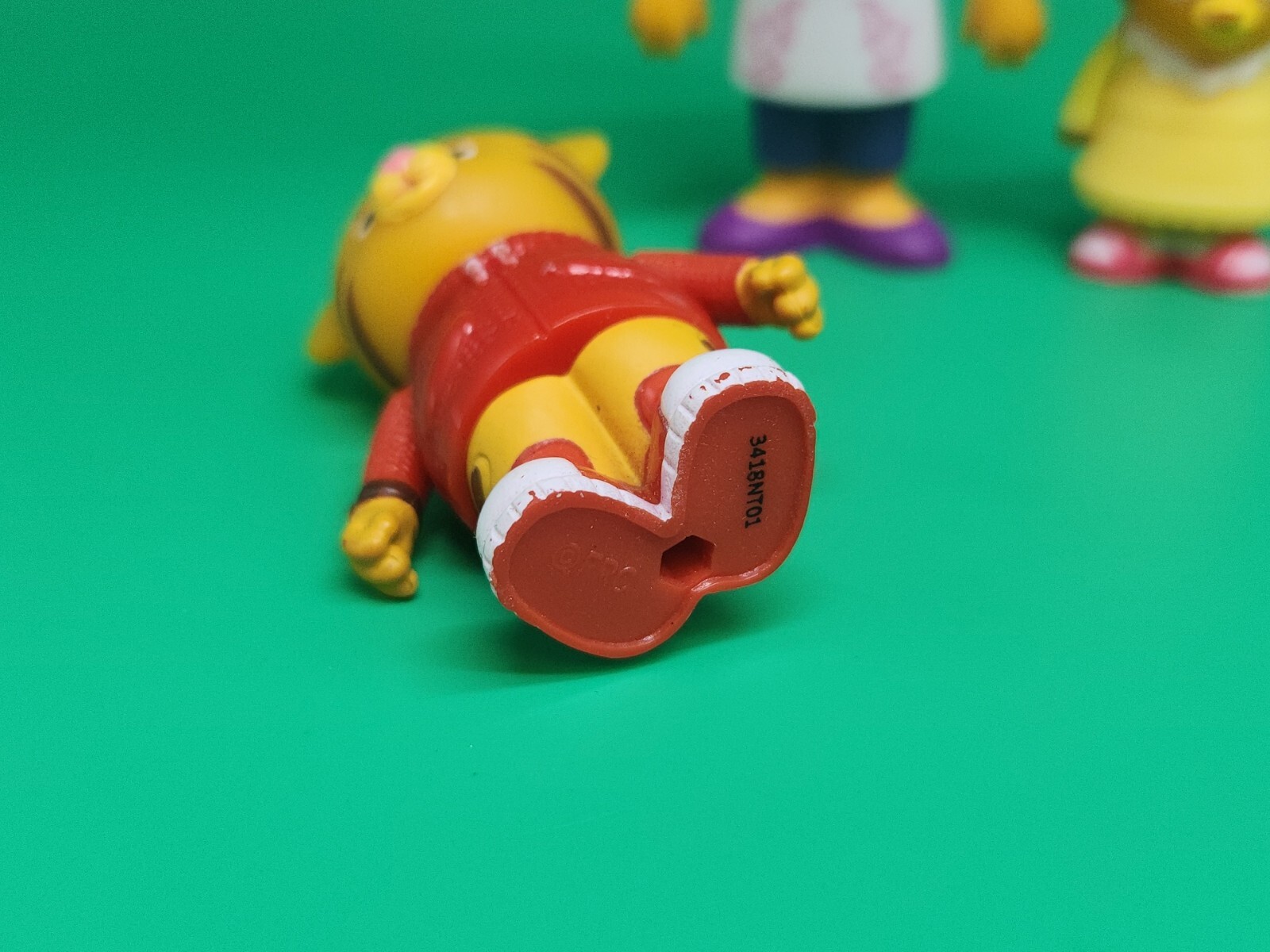 Daniel Tiger's Neighborhood Toy Figure Lot Sister Margaret & Mom Tiger ...