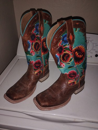 ARIAT Women Circuit Champion Western Boots Floral Textile Broad Square ...