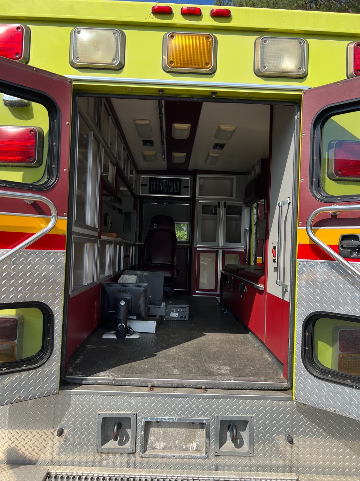 2009 Ambulance Cargo Box 172" L x 96" Tall x 96" Wide + Console Lights ...
