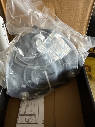 KYB SM5621 Fits Nissan Altima Maxima Front L or R Strut Mount Kit For ...