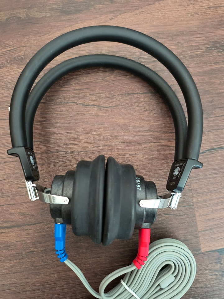 Telephonics TDH-39P HB-7 Audiometric Headphones 296D000-3 | eBay