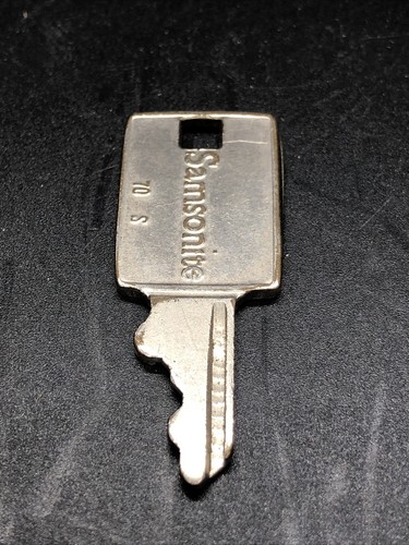 Vintage Samsonite Luggage Key 70 S | eBay