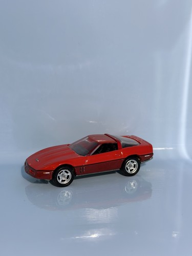 100% HOT WHEELS GM PERFORMANCE 84 CORVETTE RED REAL RIDERS Loose MINT 1 ...