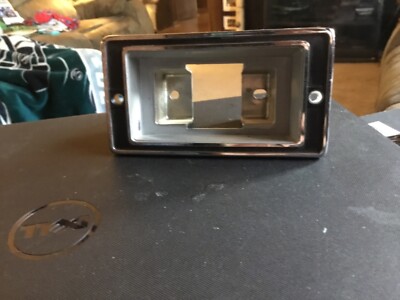 NOS 1970 1971 FORD RANCHERO REAR FENDER SIDE MARKER BEZEL | eBay