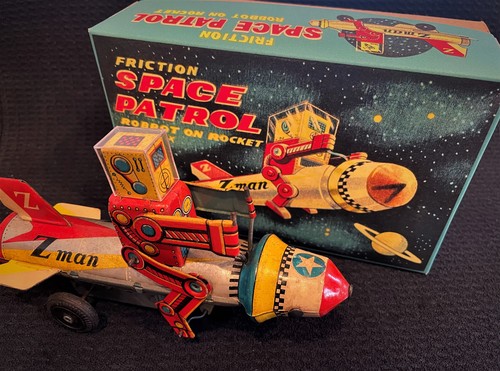 Friction Space Patrol Robbot on Rocket (Z MAN) **REPRO BOX & HELMET ...