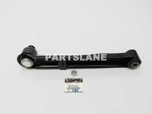Mitsubishi Montero OEM Genuine Rear Suspension Assist Link MR990822 | eBay