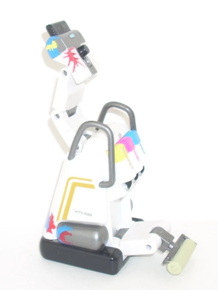 Disney Pixar Wall-E Reject-Bots PAINT-BOT VN-GO Figure Robot 2008 ...