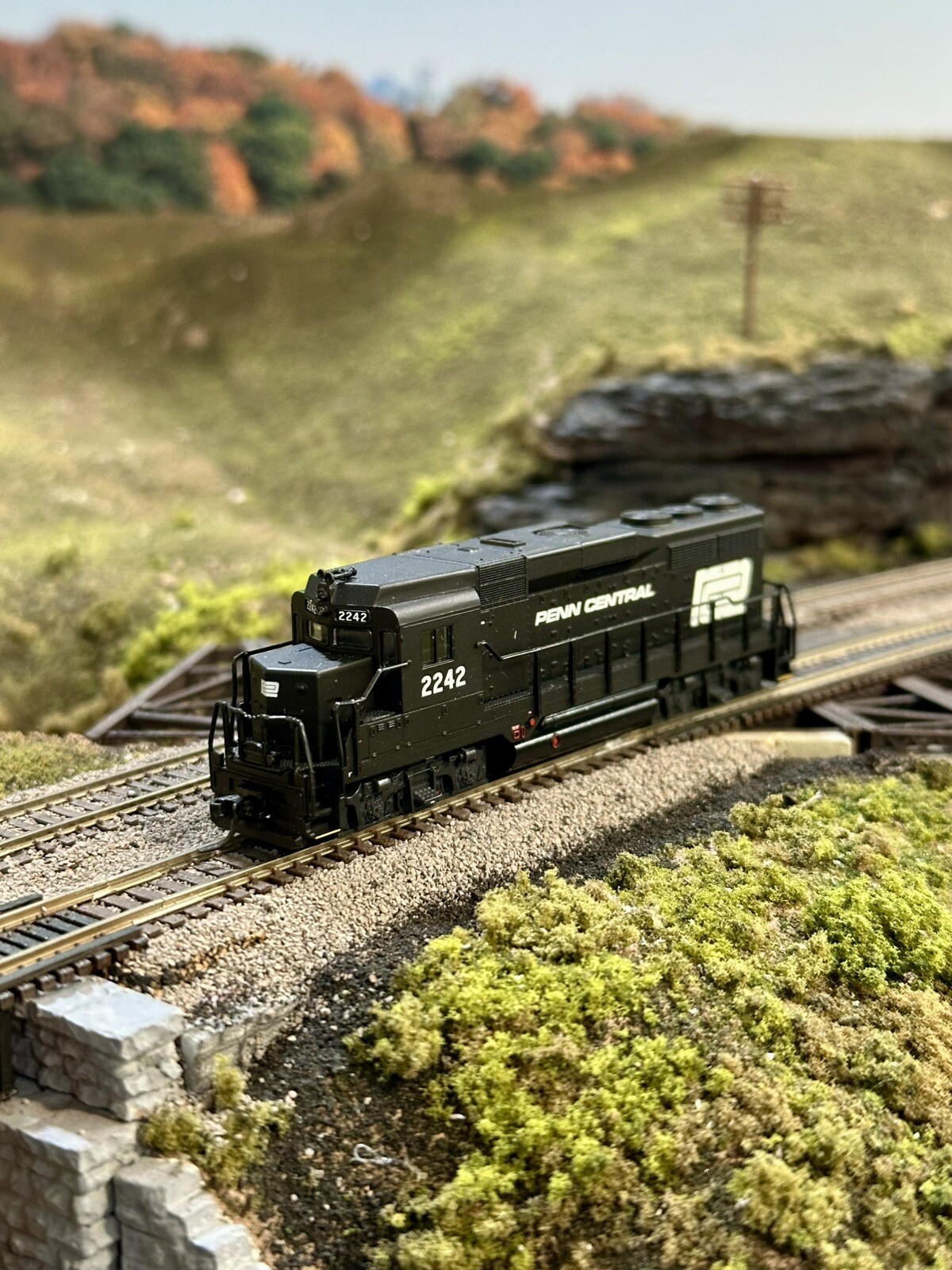 Atlas Classic N Scale Penn Central GP-30 DC