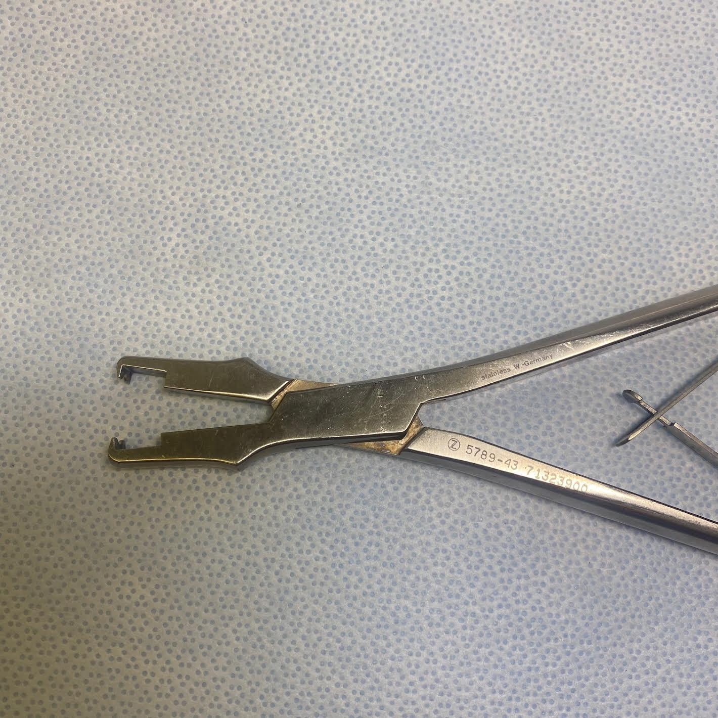 * Zimmer 5789-43 Holding Pin Pliers for sale online | eBay