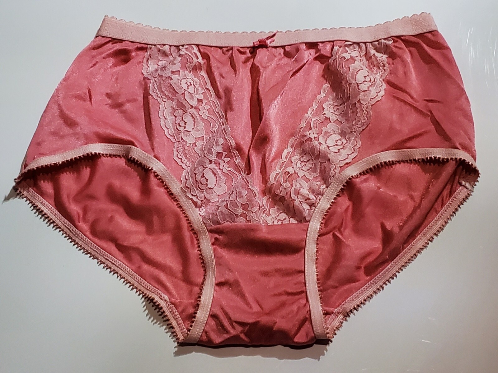 Shiny Double Nylon Granny Panty Floral Lace Silky 6 M… Gem