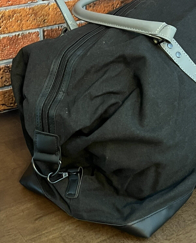 Bella Russo 24" Canvas Weekender Duffle Bag Black and Gray Brand New | eBay