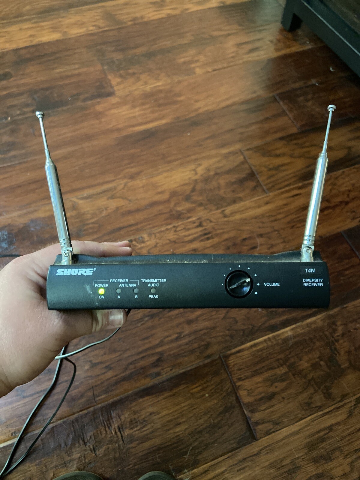 Shure T4N Wireless Diversity Receiver T4N Power Tested | eBay