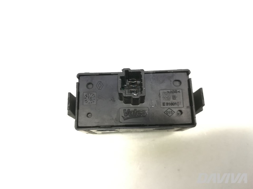 Dacia Logan MCV Hazard Warning Light Switch 2016 Estate 4/5dr ...