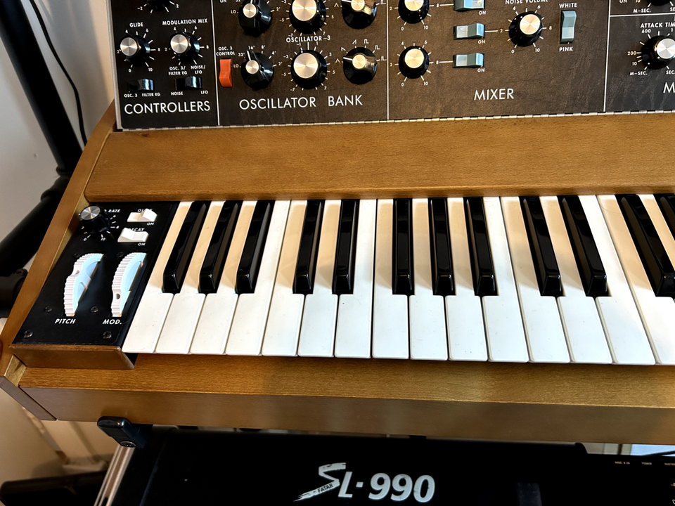Moog Model D Minimoog Synthesizer 2017 Reissue Excellent Condition | eBay