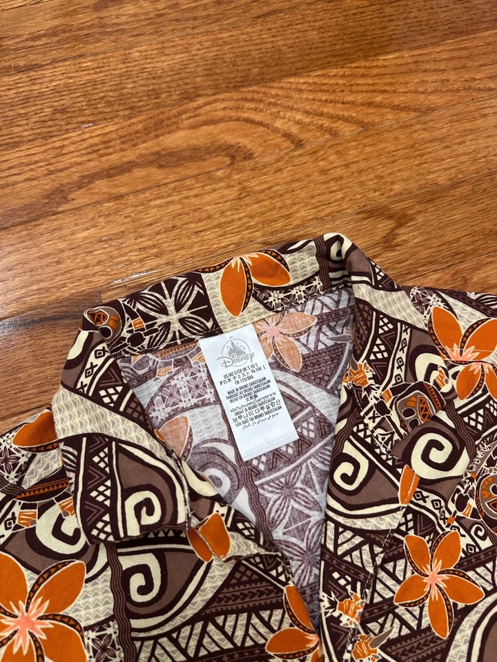 Disney Hawaiian Aloha Tiki Shirt Mens Small Floral Resort Wear Vacation ...
