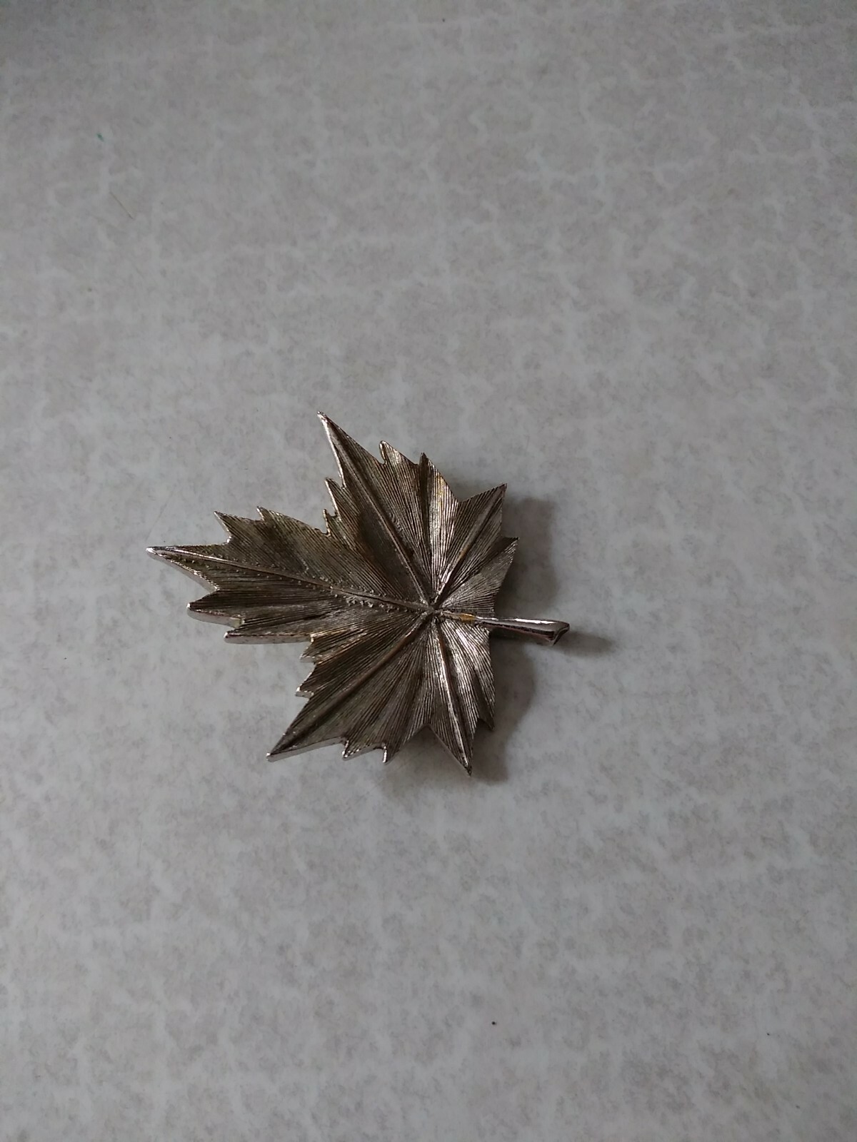 Signed Boucher Silver Tone Maple Leaf Textured Pin Brooch 0111 marked ...