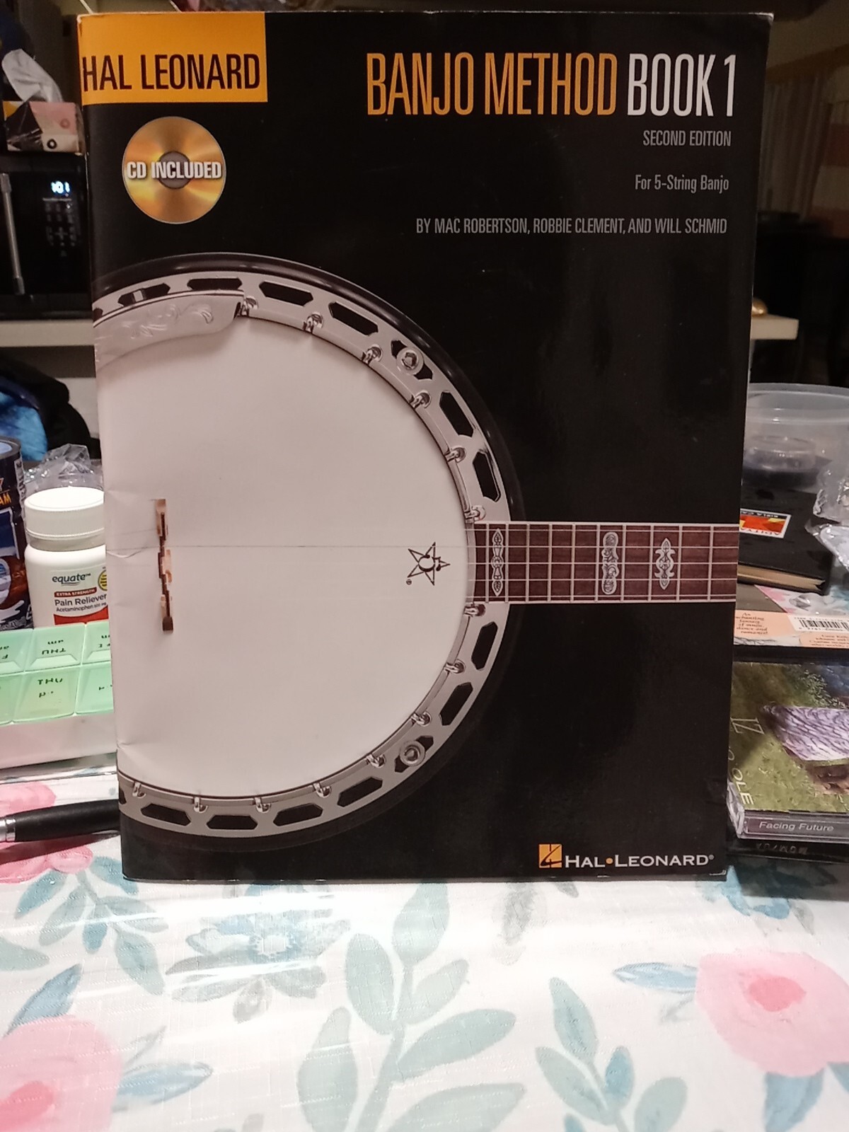 Hal Leonard Banjo Method - Book 1 (Book/Online Audio) by Mac Robertson, Will Schmid and Robbie ...