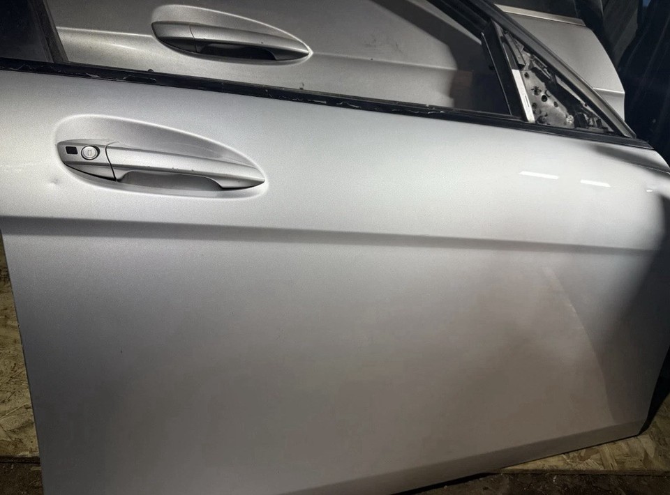 W204 C63 C-Class Front Right Drivers Side Door | eBay UK