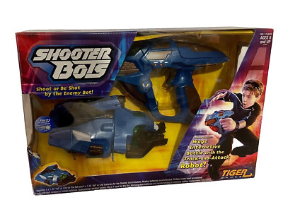 Tiger Games Hasbro Shooter Bots Interactive Battle & Attack Robot NEW ...