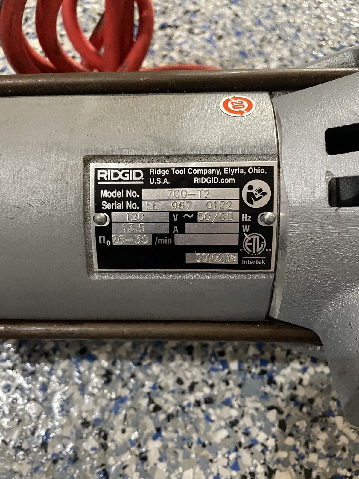 RIDGID 41935 1/8 to 2" Hand Held 26-30 RPM Pipe Threading Machine ...