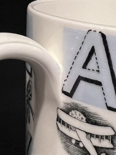 ERIC RAVILIOUS Wedgwood Alphabet mug Rare circa 1937 Blue Wash | eBay